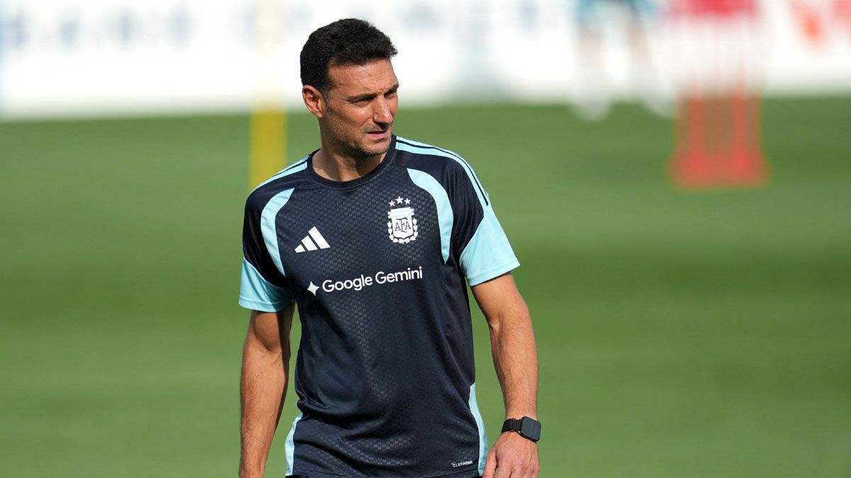 ¿Habrá rotación? Lionel Scaloni probó cambios en la formación de la ...