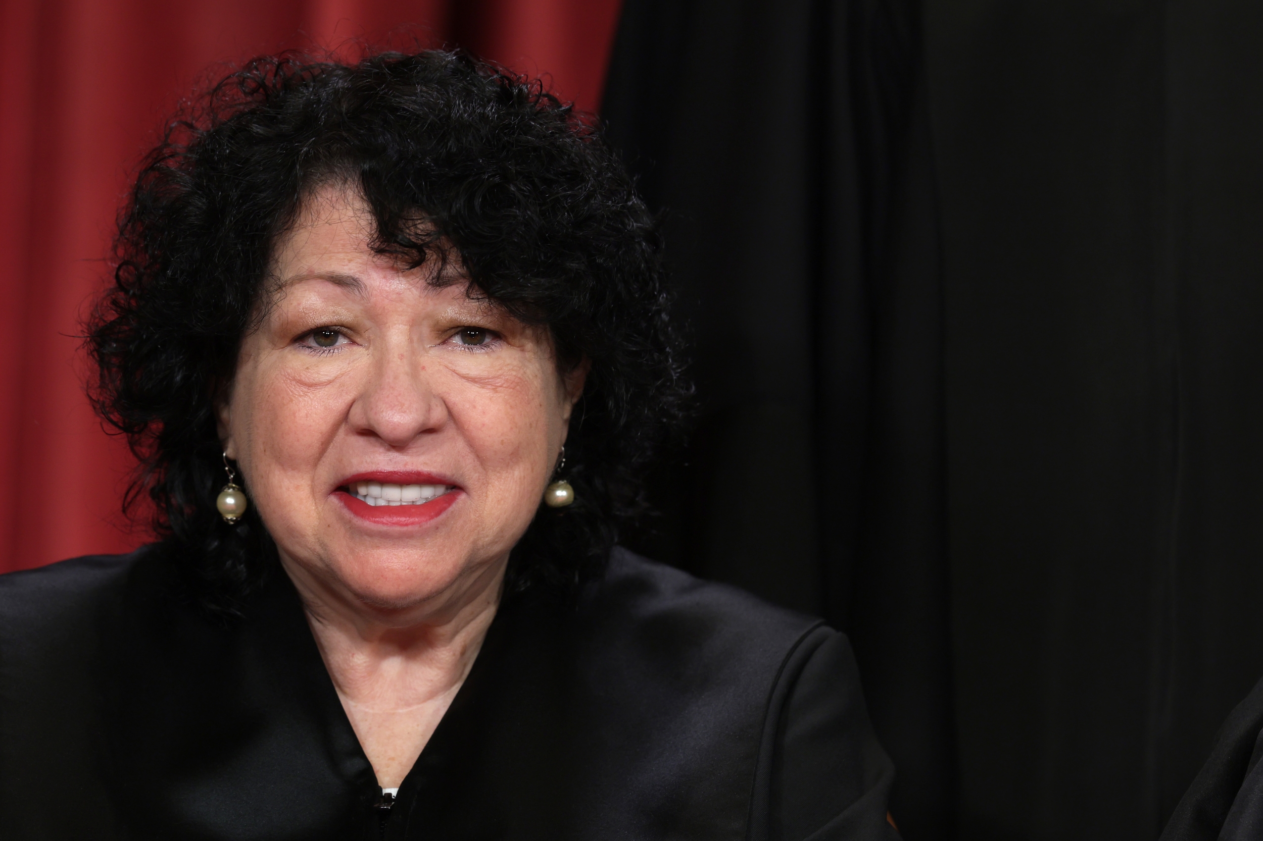 Latina Justice Sonia Sotomayor breaks Supreme Court tradition in ...