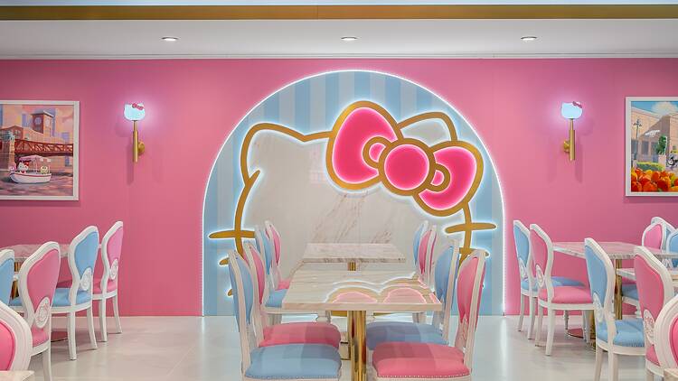 First look: Inside the adorable new two-floor Hello Kitty Cafe in Chicago