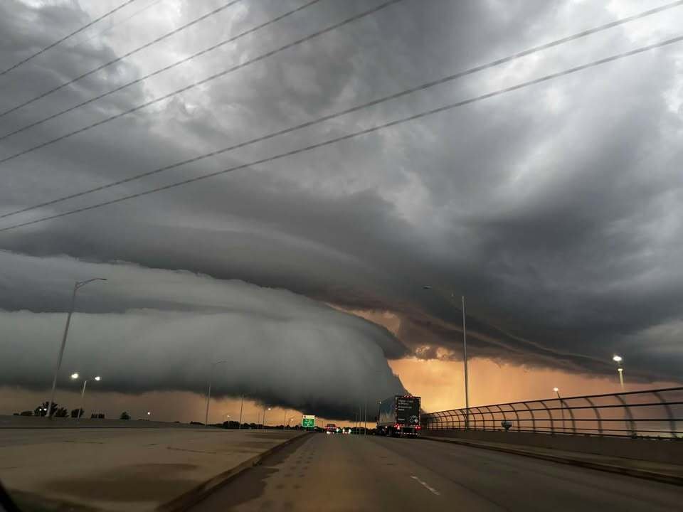 Why did no tornado siren sound in during ‘likely tornado' in Chicago ...