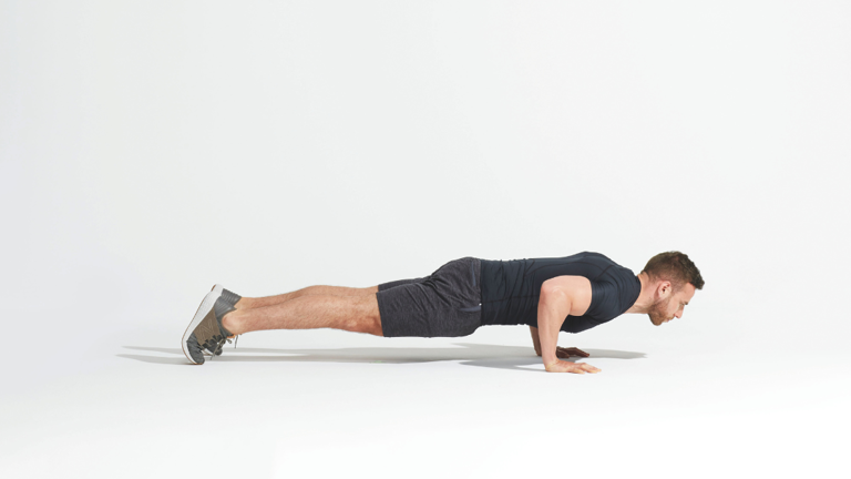 Trainer shares a no-gym 30-minute workout for total-body gains