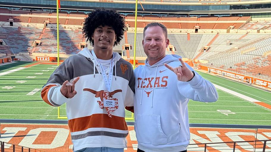 Texas continues rolling with massive commitment from 4-star safety
