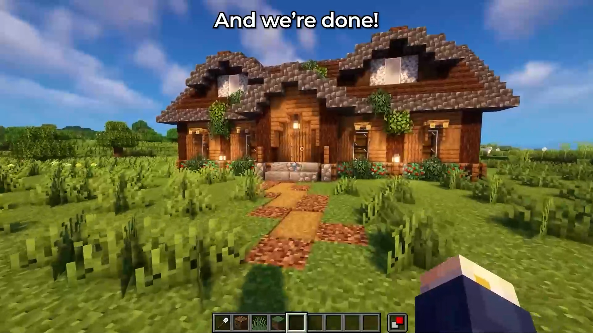 This simple Minecraft house hides a huge storage space
