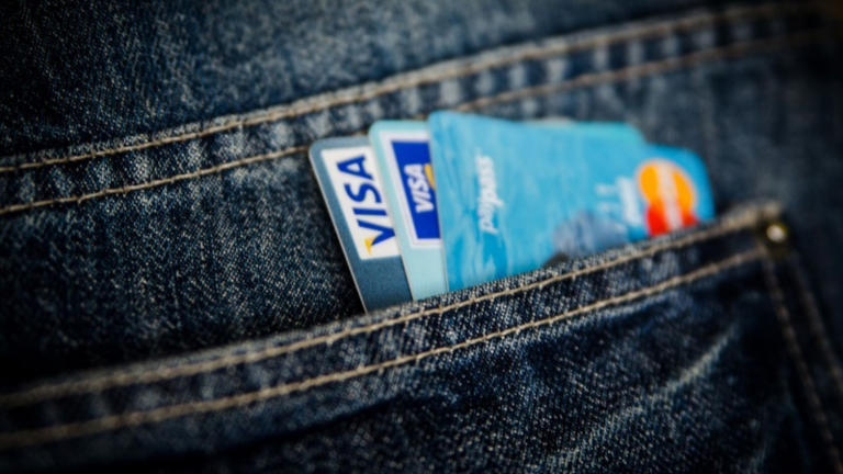 Hidden credit card fees costing Americans hundreds in 2026 - here's ...