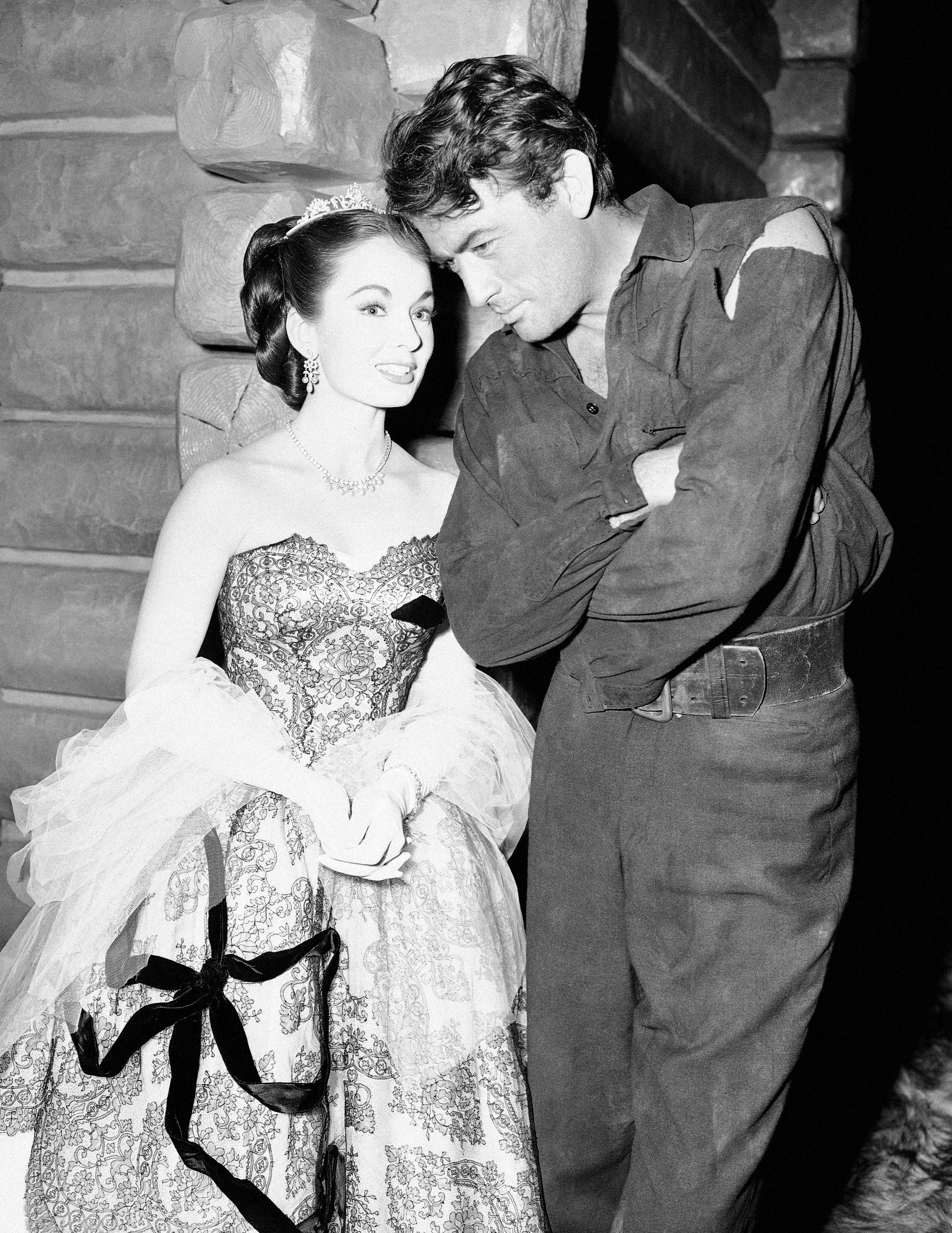 Ann Blyth, who played wicked daughter in 'Mildred Pierce,' dies at 98