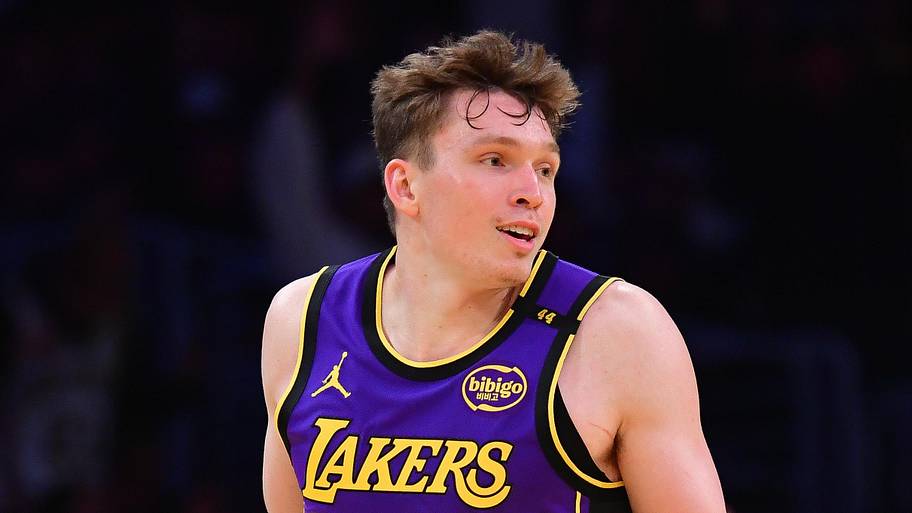 Cameron Carr is literally already following Dalton Knecht toward Lakers ...