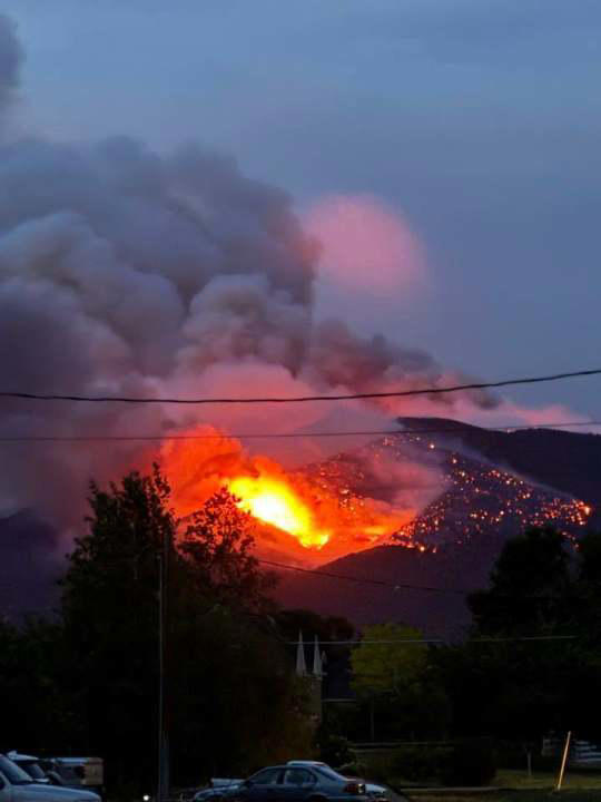 Ranchers brace for potential evacuation as Wild Goose Fire rages on