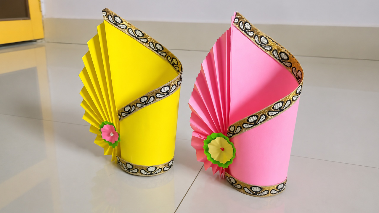 Master the art of making beautiful paper flower vases
