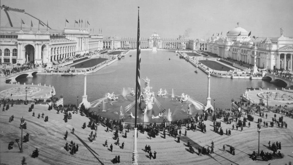 The 1893 World's Columbian Exhibition put Chicago on the map with ...