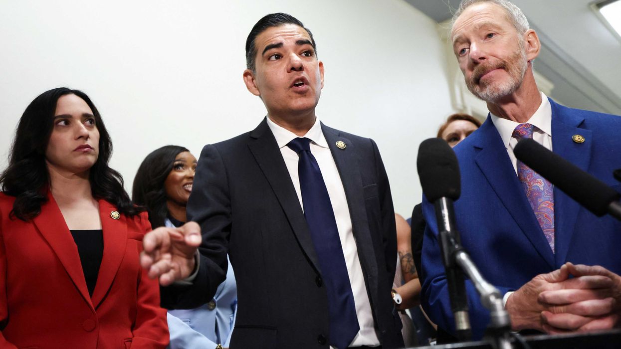 Dem lawmaker torches Epstein associate for fleeing interview