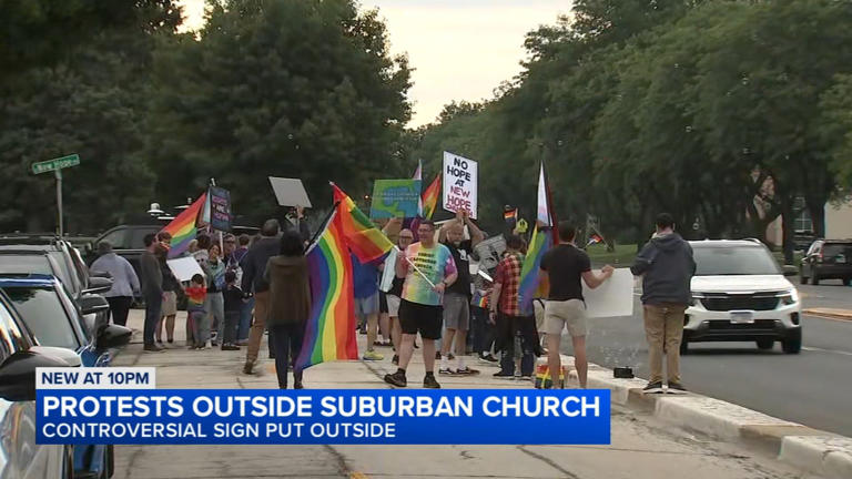 Protest over church sign draws dozens in Palatine ahead of weekend ...