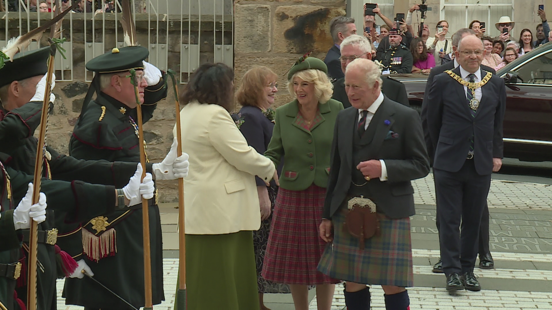 King attends opening of Scottish Parliament
