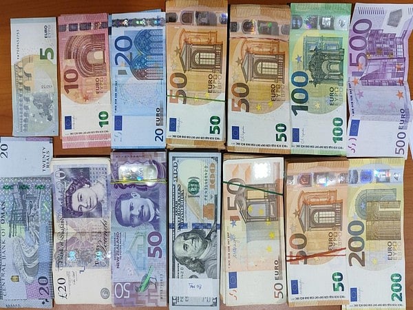 CISF foils attempt to snuggle foreign currency worth Rs 30 lakh at ...