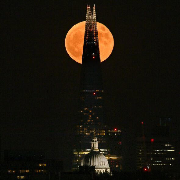 Strawberry moon 2026: Where and when to see June full moon in the UK