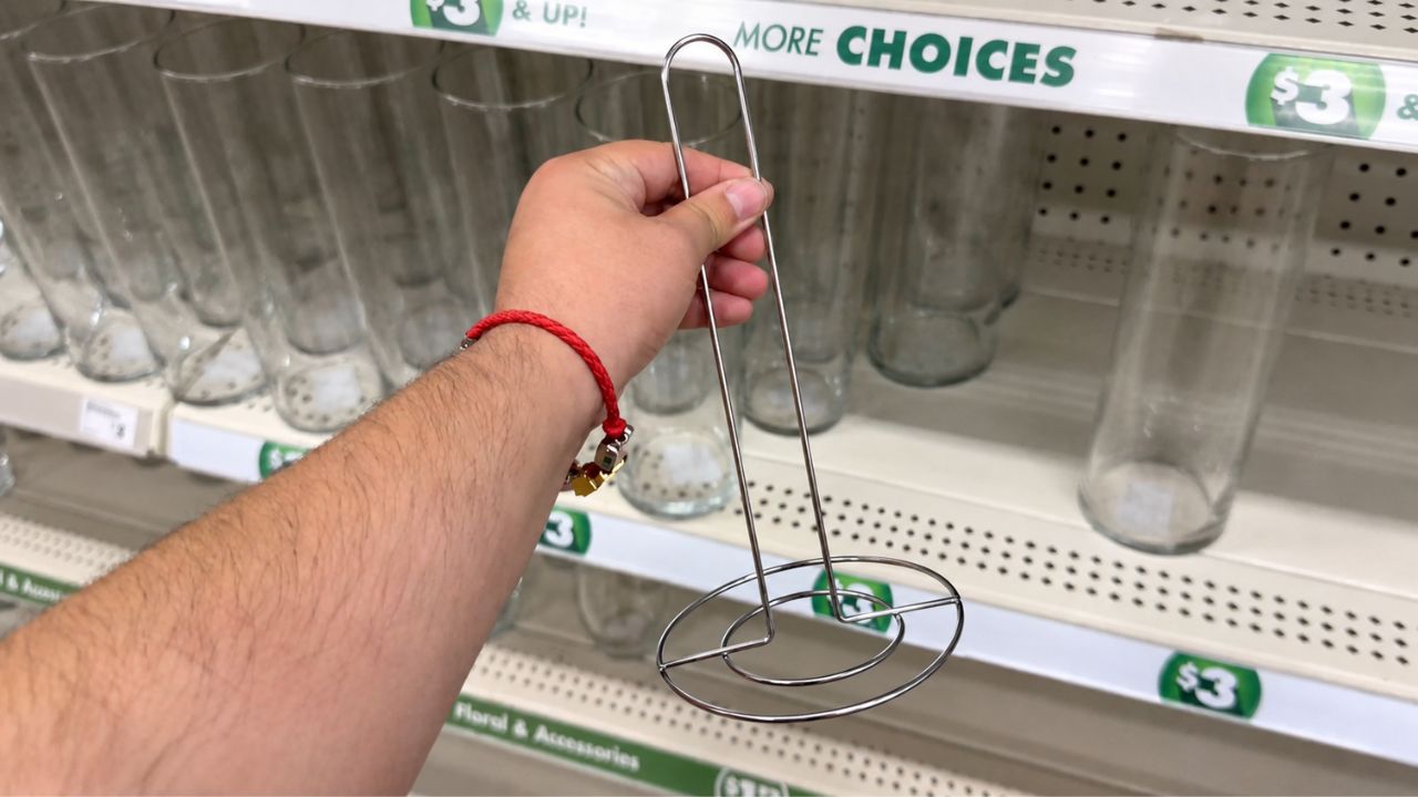 She buys a paper towel holder at the Dollar Tree for this brilliant ...