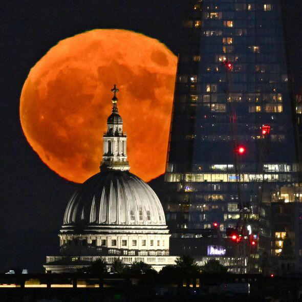 Strawberry moon 2026: Where and when to see June full moon in the UK