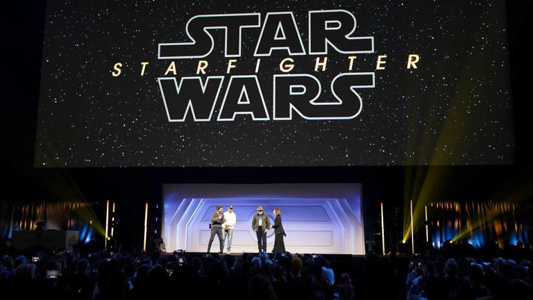 First footage of Ryan Gosling's Star Wars: Starfighter shown to ...