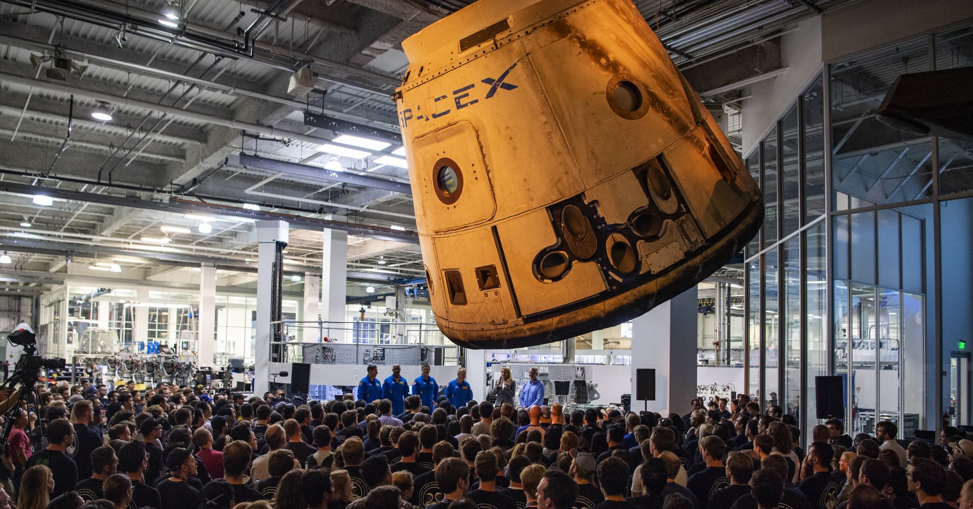 SpaceX stock has cooled. Hiring for jobs in the space economy hasn't