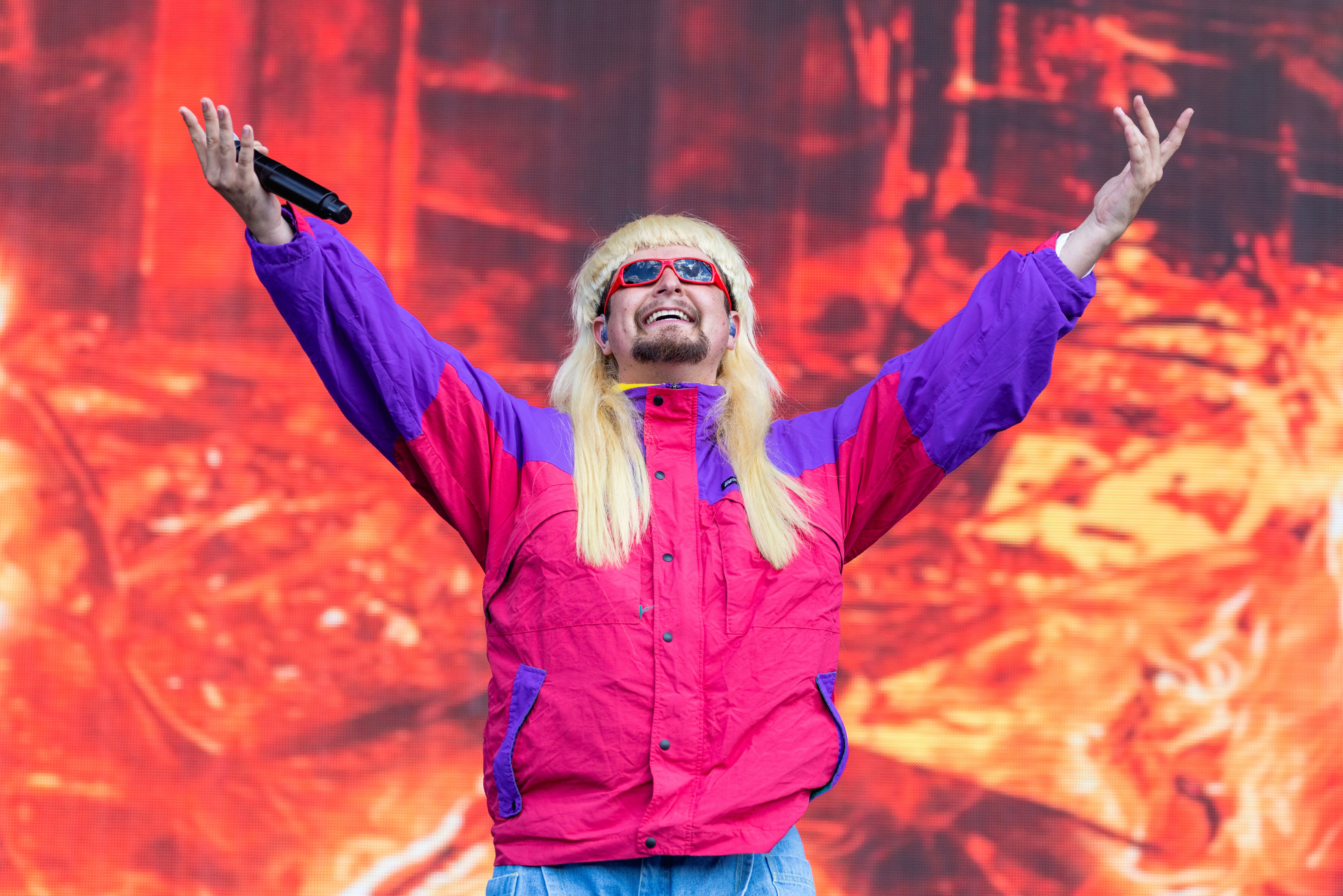 Oliver Tree Foundation to assist artists getting their hands dirty