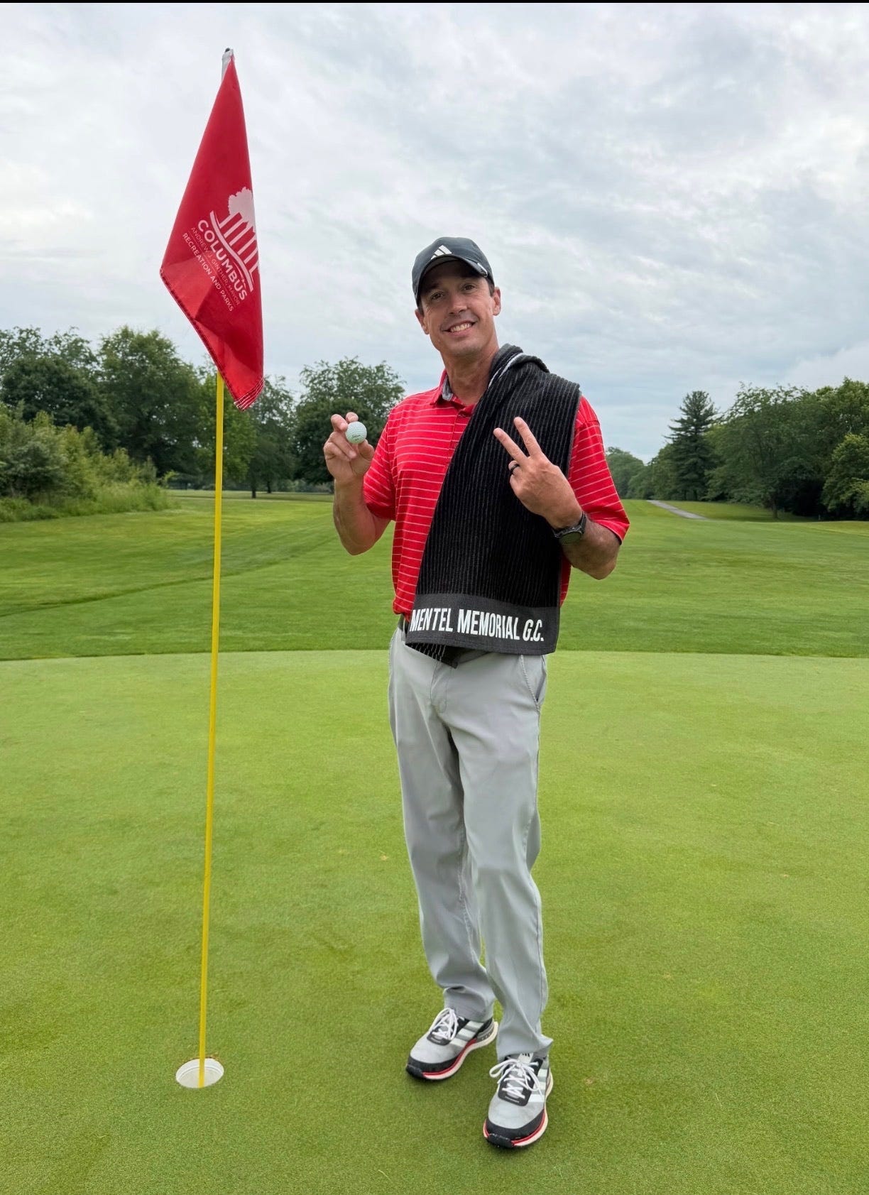 Worthington golfer makes rare albatross at Columbus course