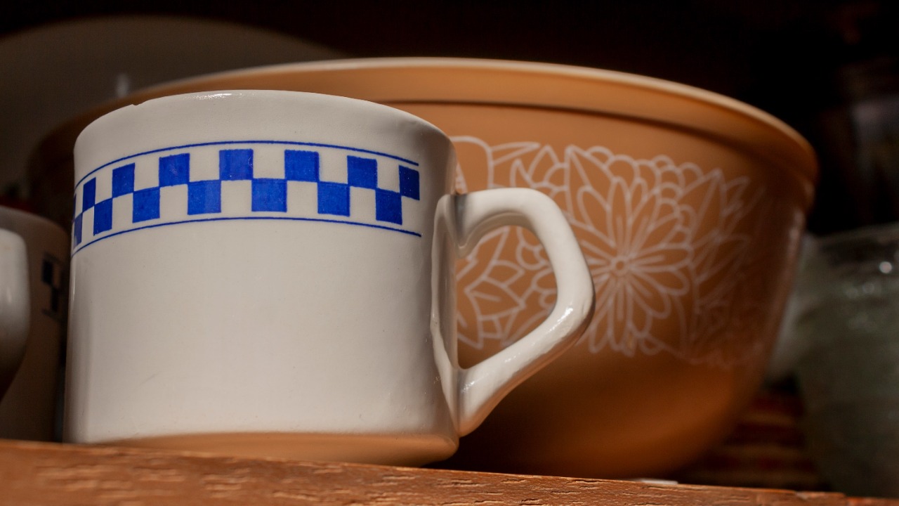 One Pyrex pattern, “Lucky in Love,” routinely fetches $1,000 to $4,000 ...