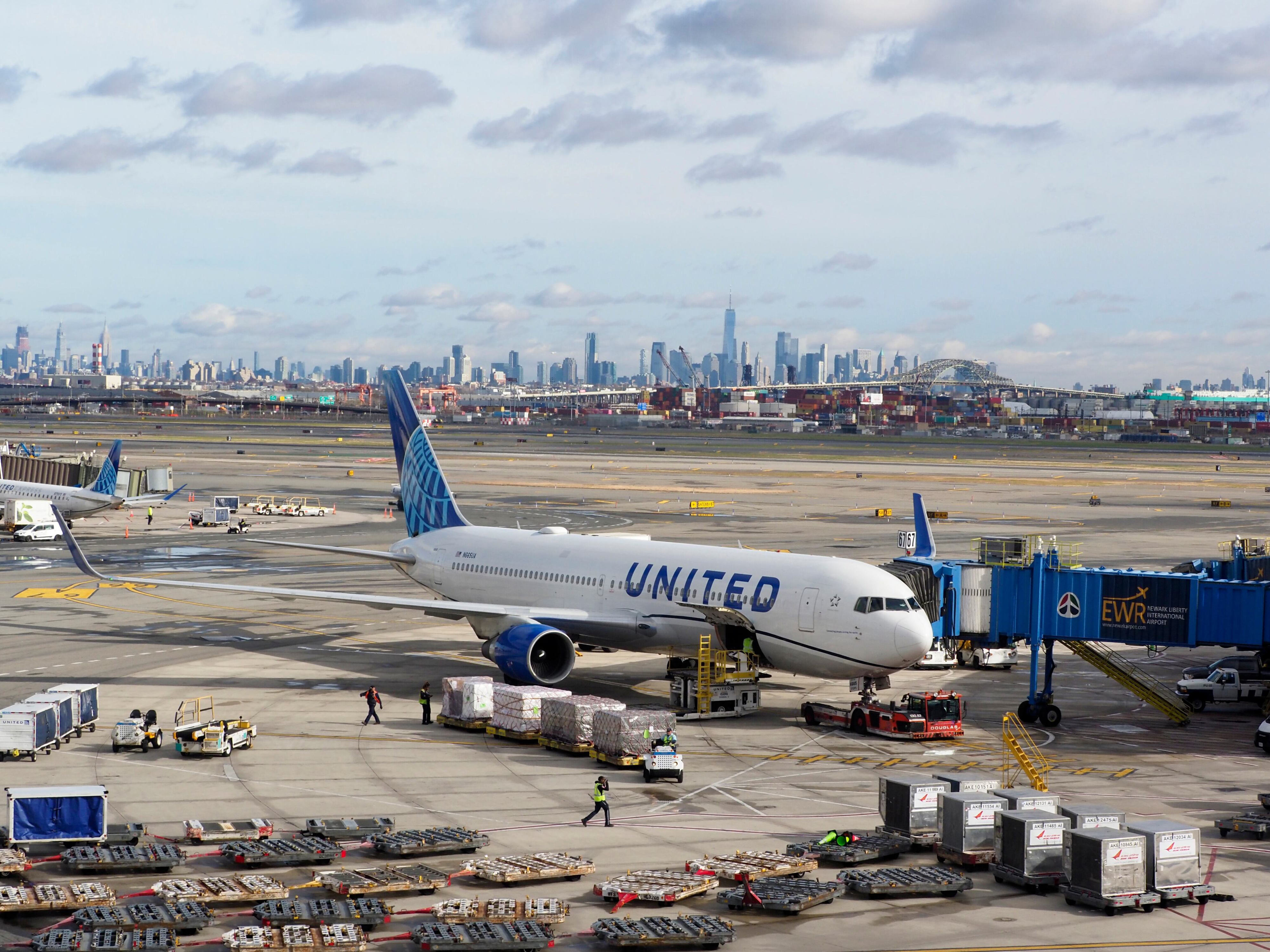 United jet has close call with drone near Newark Airport