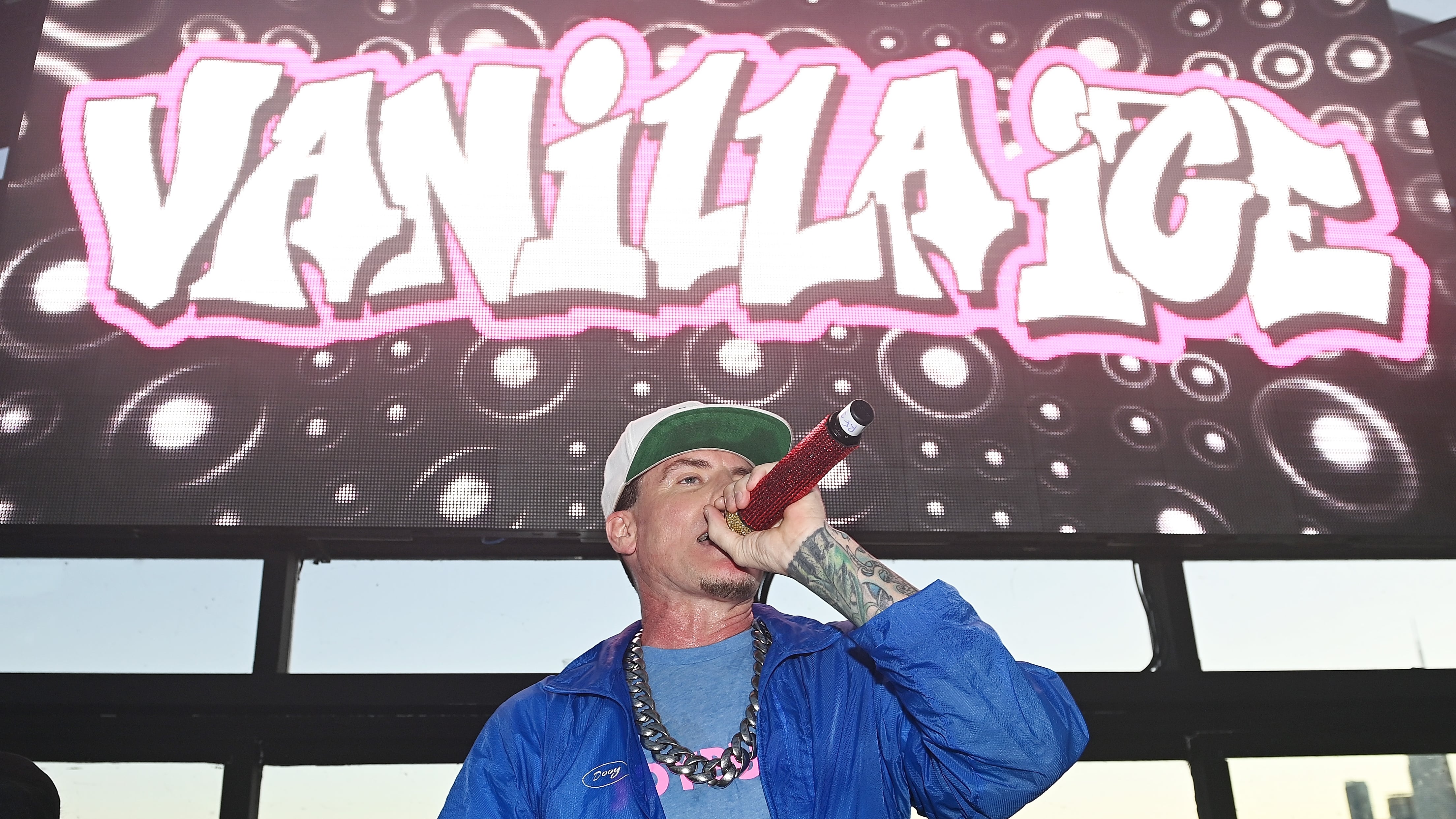 Trump concert humiliated by last minute Vanilla Ice cancellation