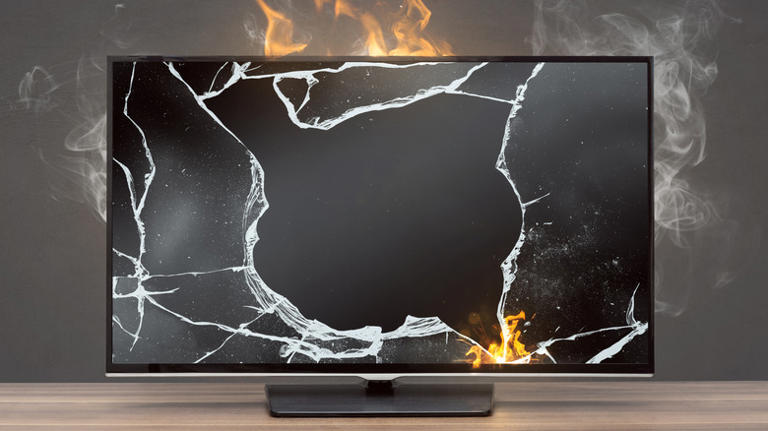 5 things it's best to unplug before a bad storm hits