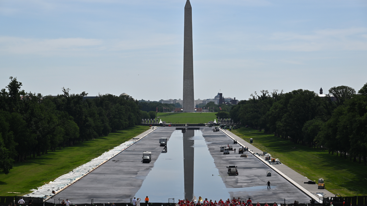 10 claims surrounding Trump's reflecting pool renovation that we've ...