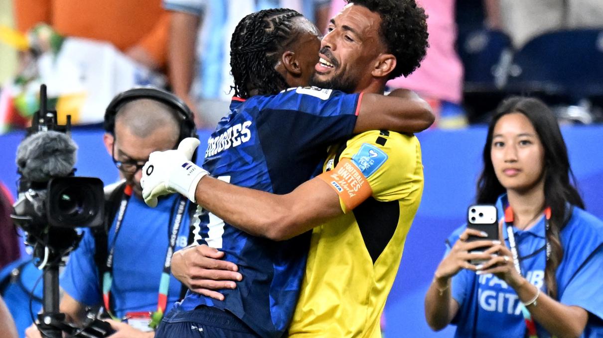 La pequeña isla con grandes sueños: Ibrahimović elogia la histórica ...