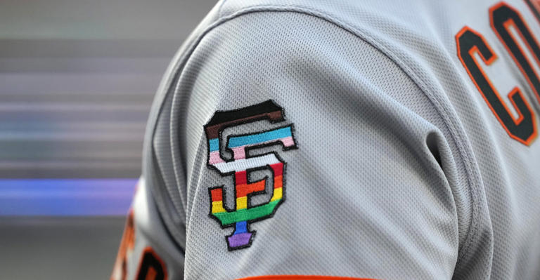 Giants reporter says 'bigoted free agents' might not sign with team