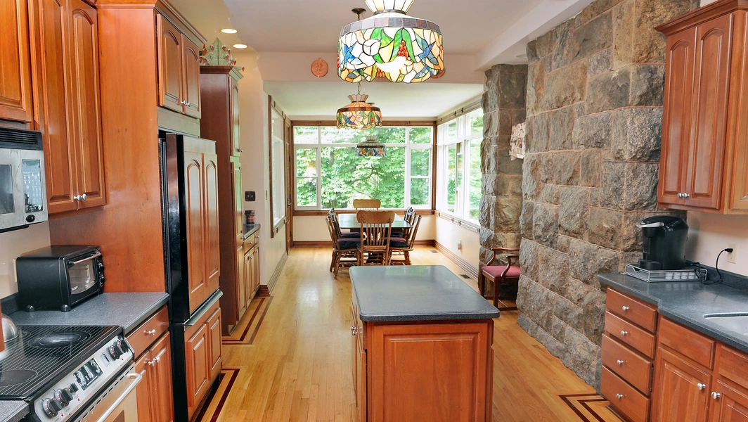 Terracotta kitchens redefine warmth and style