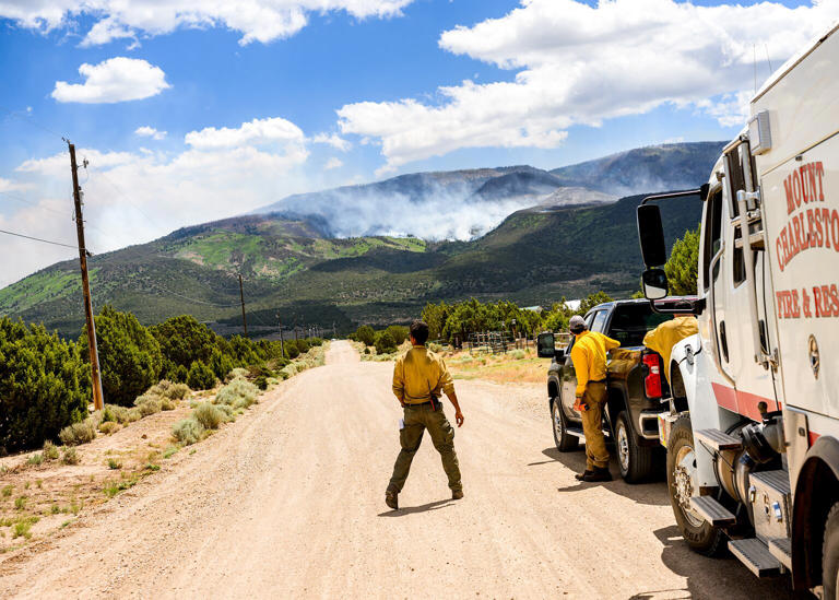 Three firefighters killed tackling wildfires on Colorado-Utah border