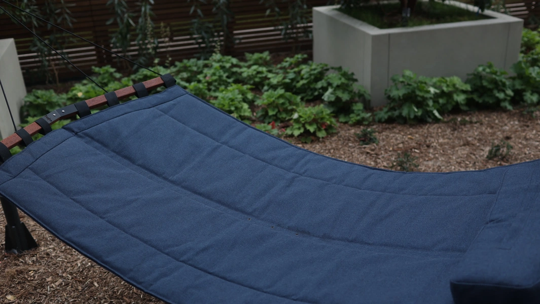 10 creative ideas for small backyard oasis