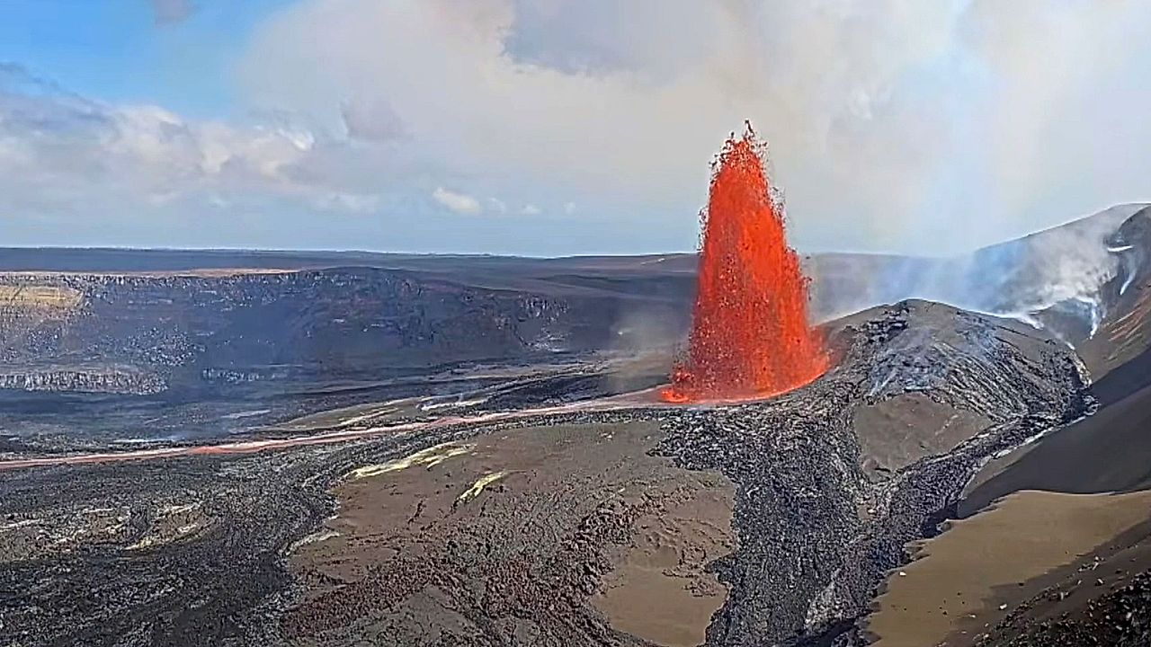 Kilauea volcano's 50th eruptive episode since 2024 ends after 7 hours