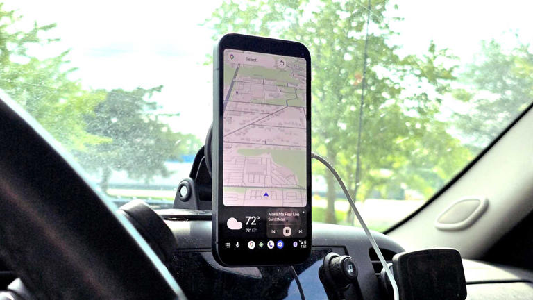 Google killed Android Auto for phones, but you can bring it back with ...