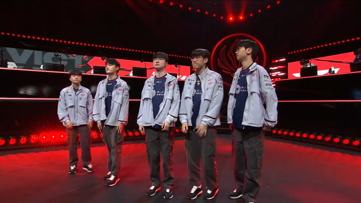 T1 secures 3-0 sweep and advances to winners' bracket after patient ...