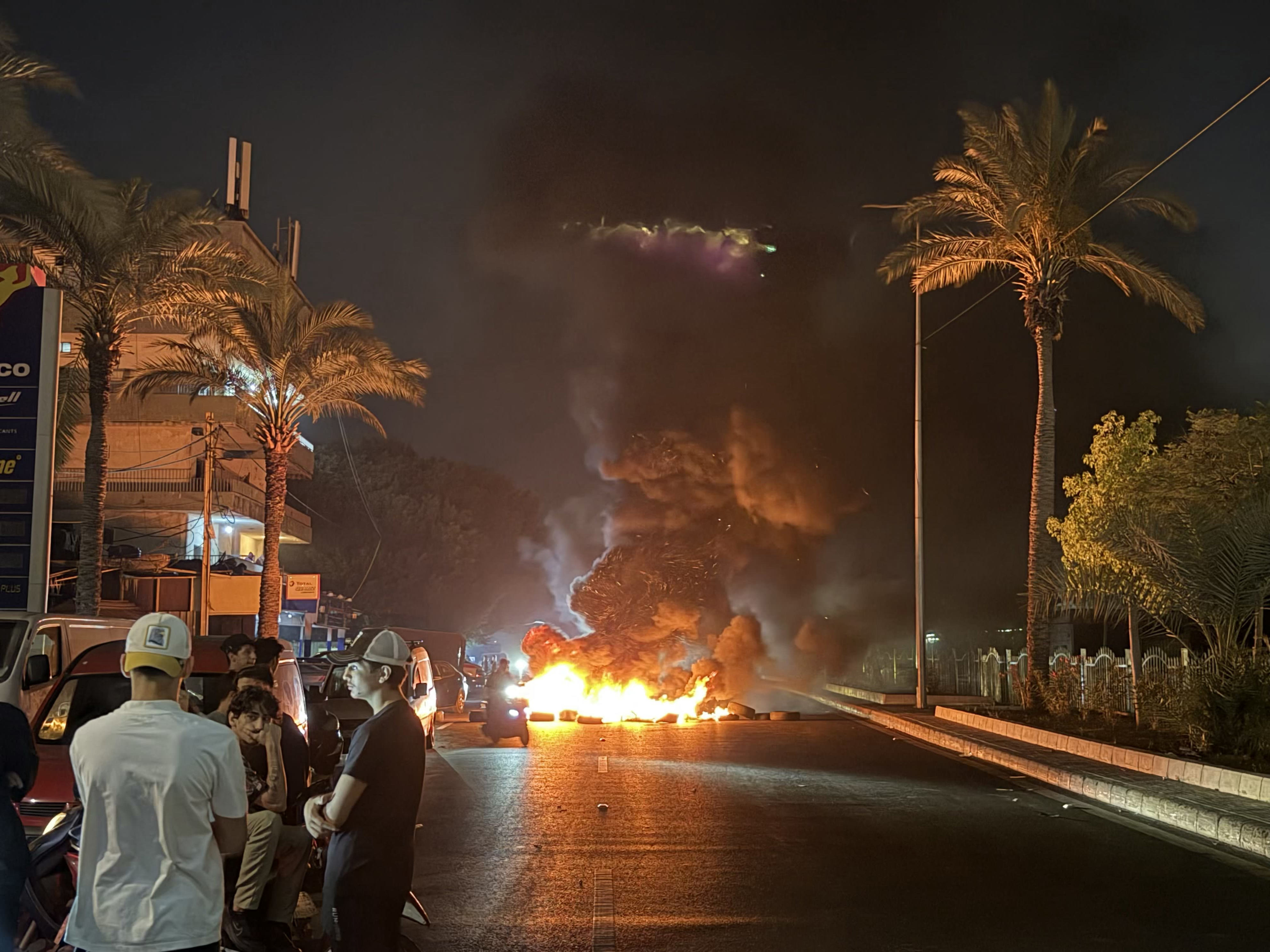 Hezbollah supporters riot in response to Israel-Lebanon agreement