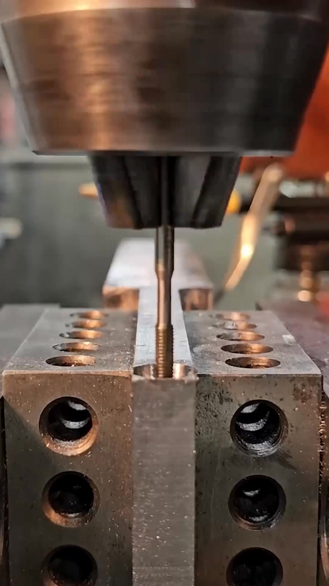 Making a heavy-duty button tool holder
