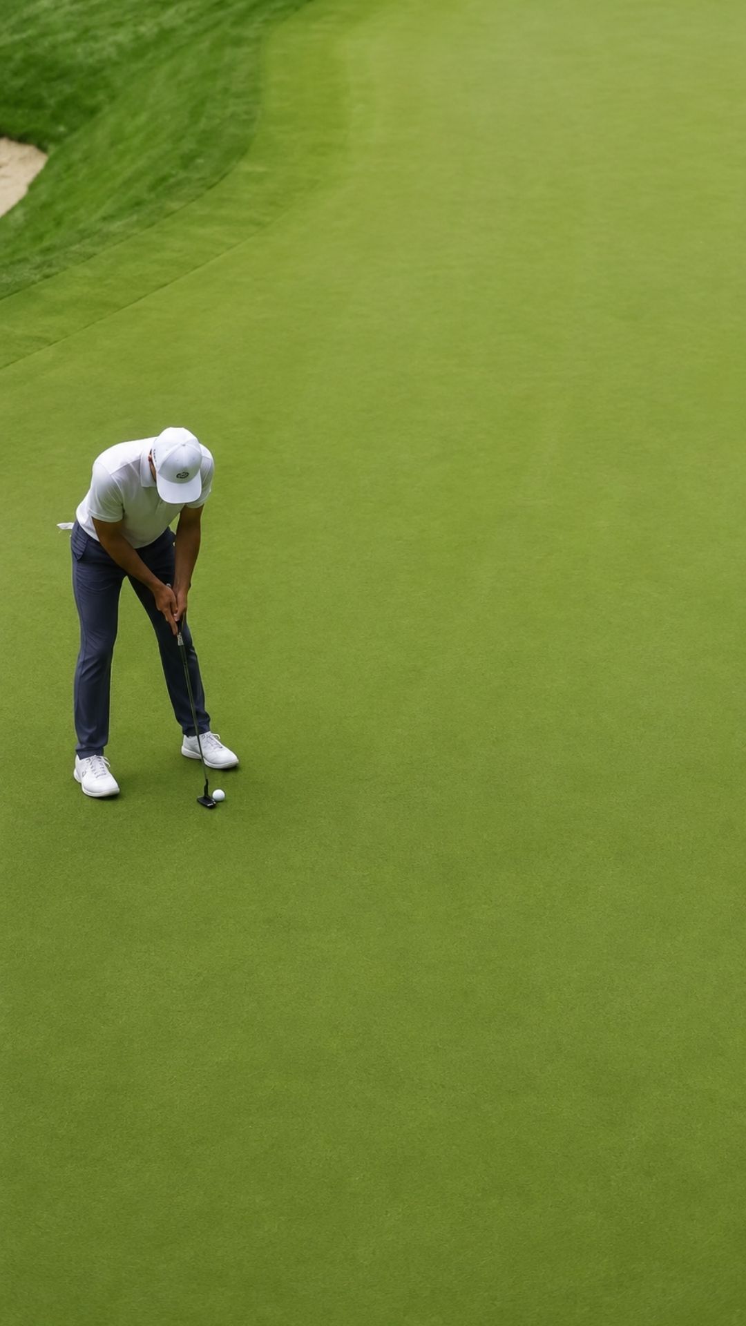 Jordan Spieth calls costly moment 'a sick joke' after frustrating round