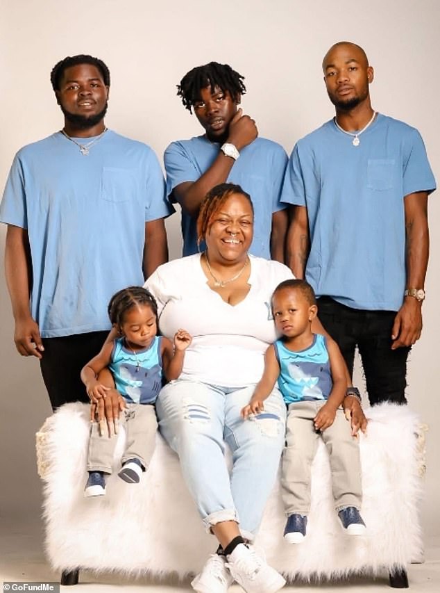 Mom-of-three Dollar General manager is shot dead by customer over ...