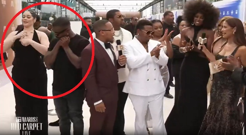 Ray J began hitting on the sign language interpreter on the BET Awards ...
