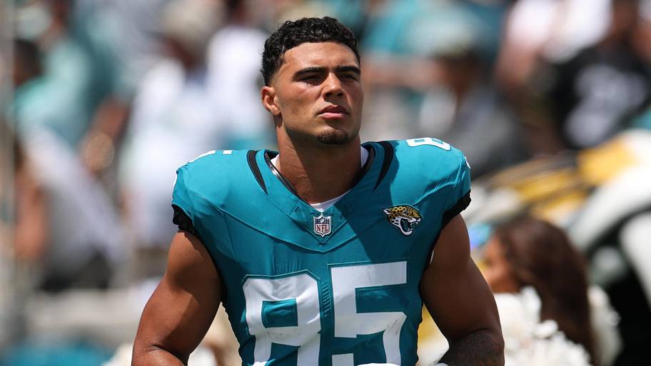 Jaguars TE Brenton Strange: Newest big-money player takes No. 4 spot