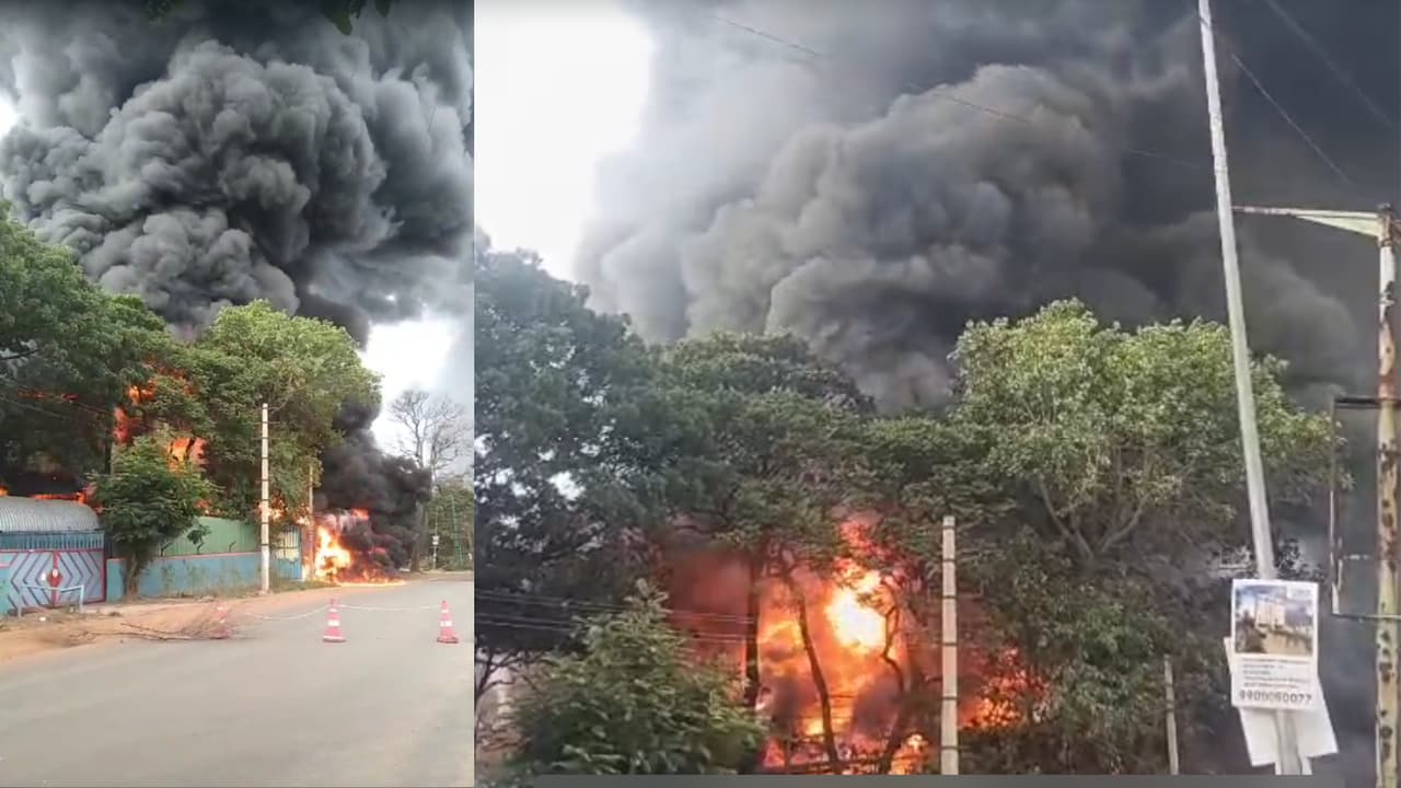 Bengaluru: Massive fire engulfs chemical factory near Electronic City ...
