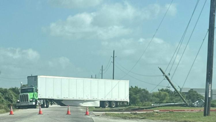 Power restored to Fort Bend County communites after big rig reportedly ...