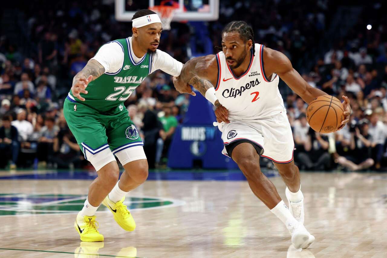 Mavericks reportedly interested in trading for Clippers star Kawhi Leonard