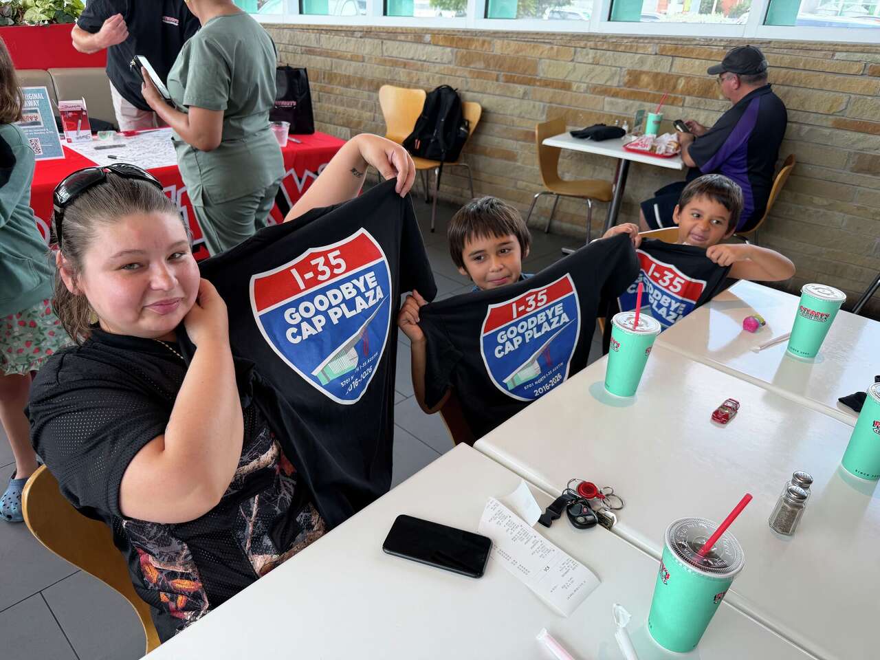Whataburger rival to close restaurant off I-35 this weekend after 10 years