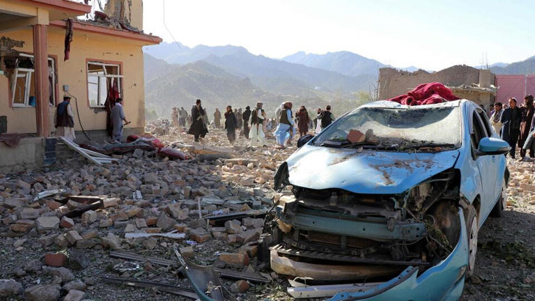Pakistan kills 29 ‘militants’ in overnight strikes along Afghanistan ...