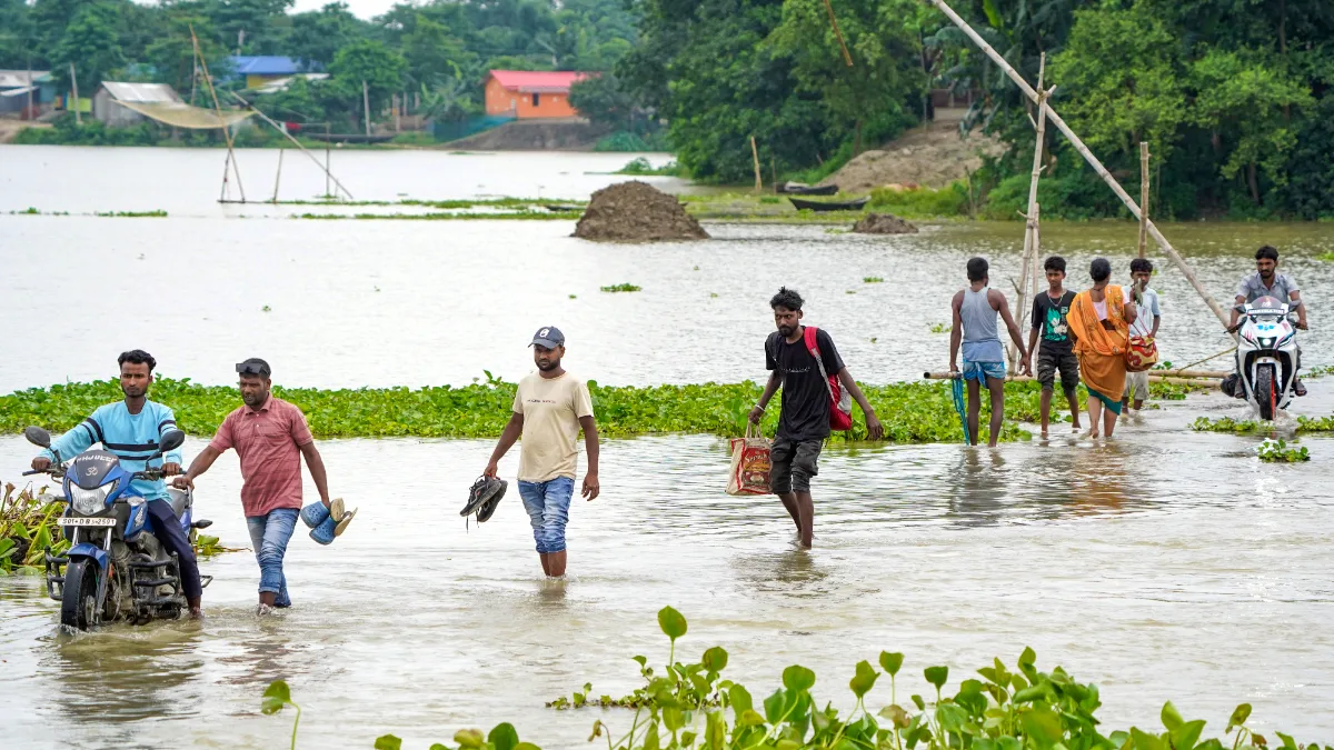 Assam reels under first flood wave: Over 22,000 affected, 96 villages ...
