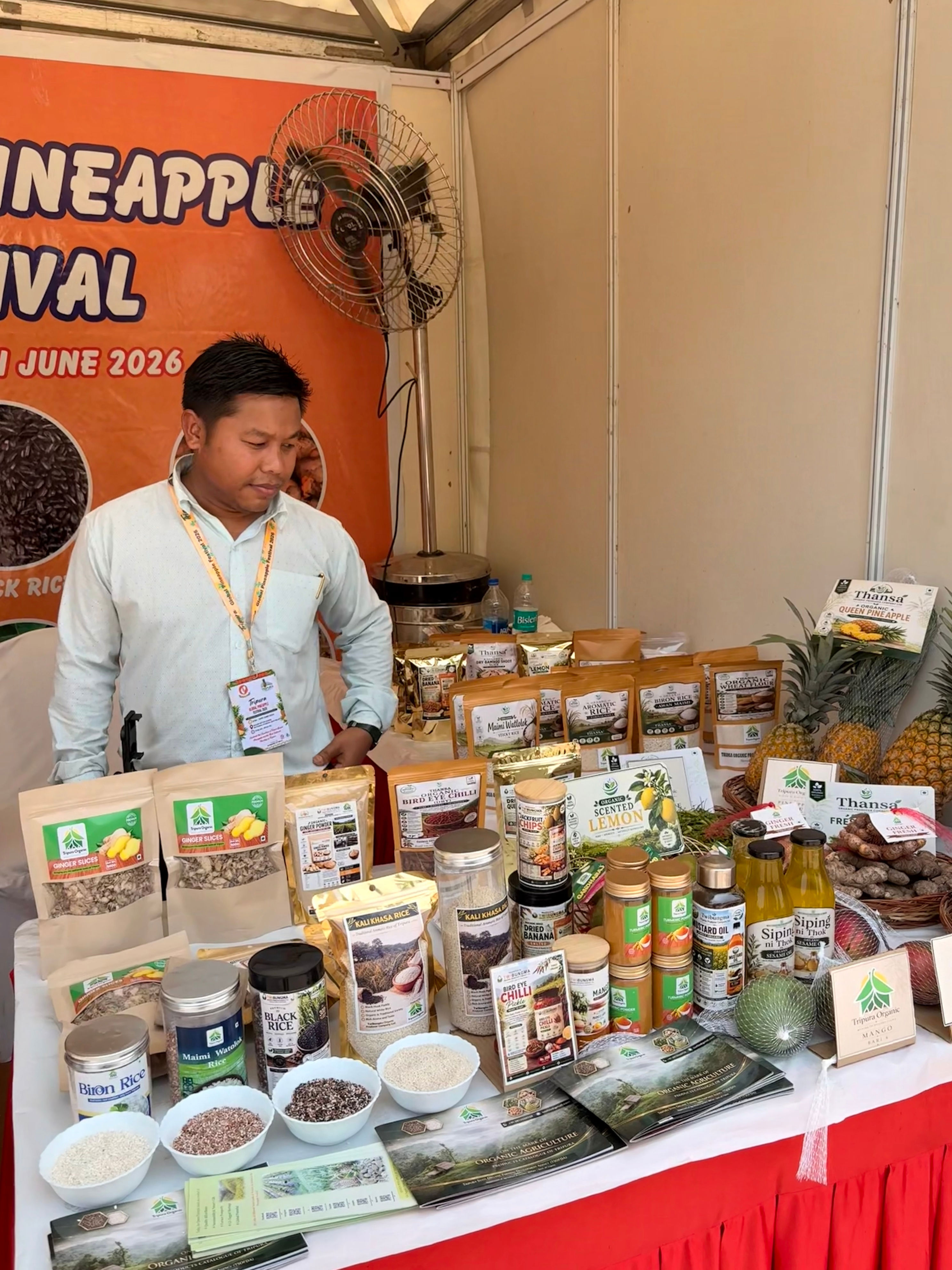 Delhi gets a taste of GI-tagged Queen pineapple from Tripura and ...